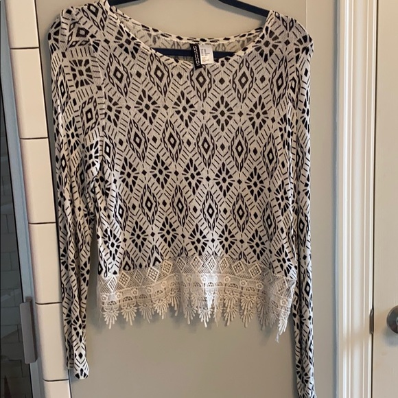 Divided | Sweaters | Super Cute Sheer Cropped Sweater | Poshmark